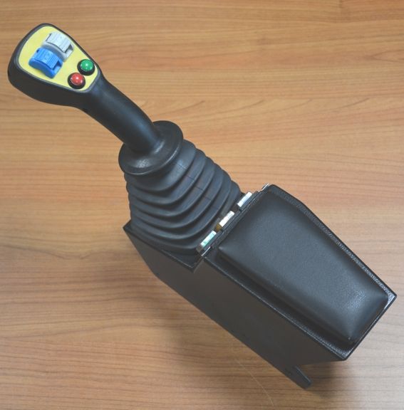 Componenti per oleoidraulica e accessori, joystick elettrici e ...
